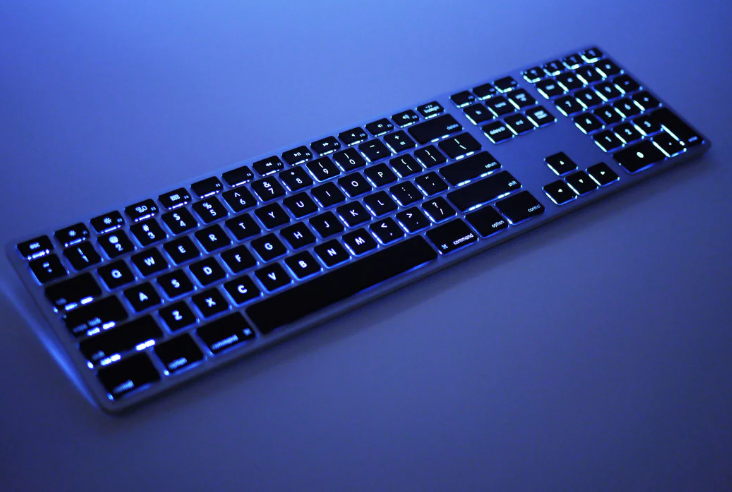 The Benefits of Using an Aluminum Keyboard: Durability, Resistance to ...